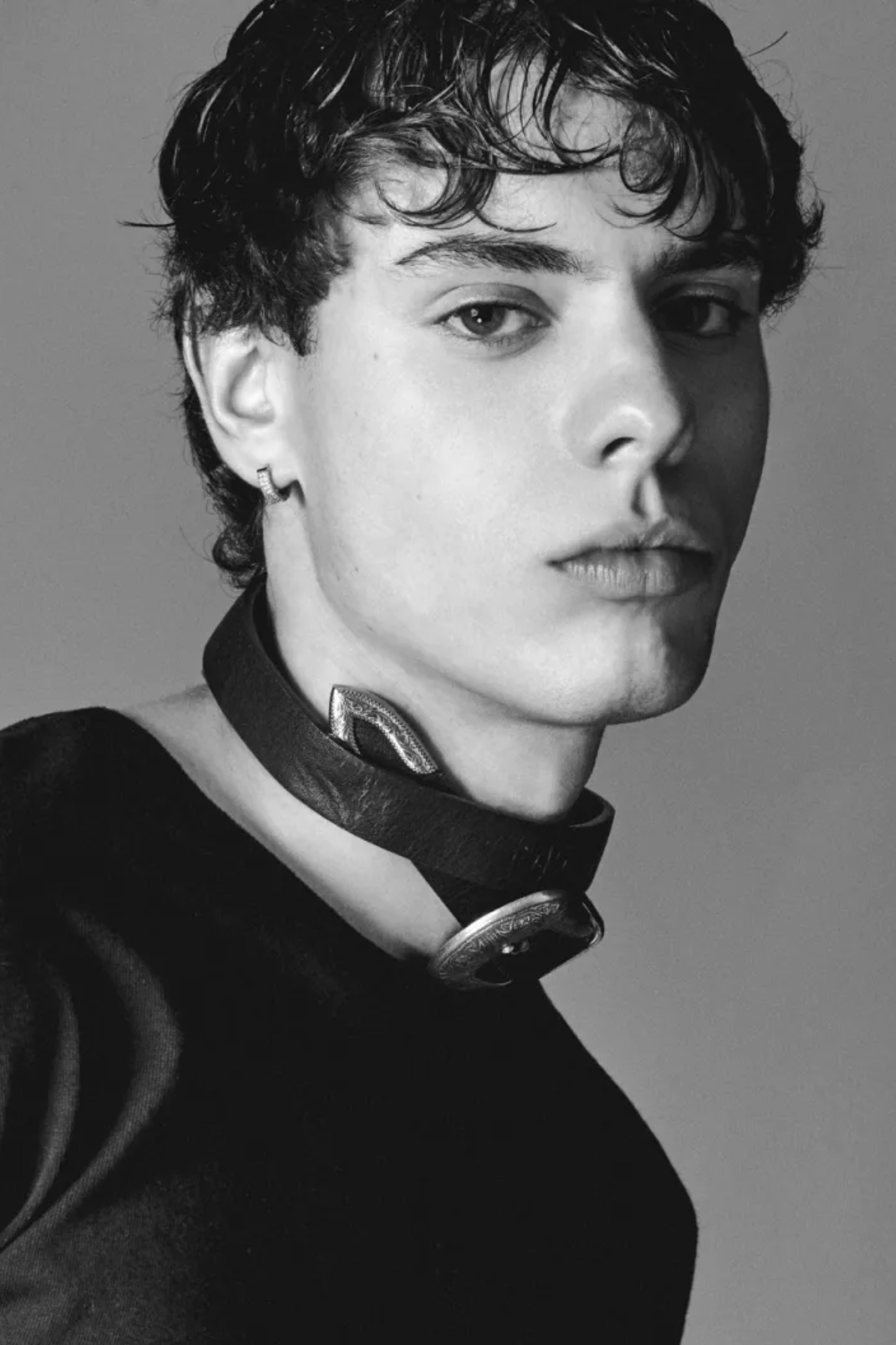 Mario Bascones - Dear Society Model Managament